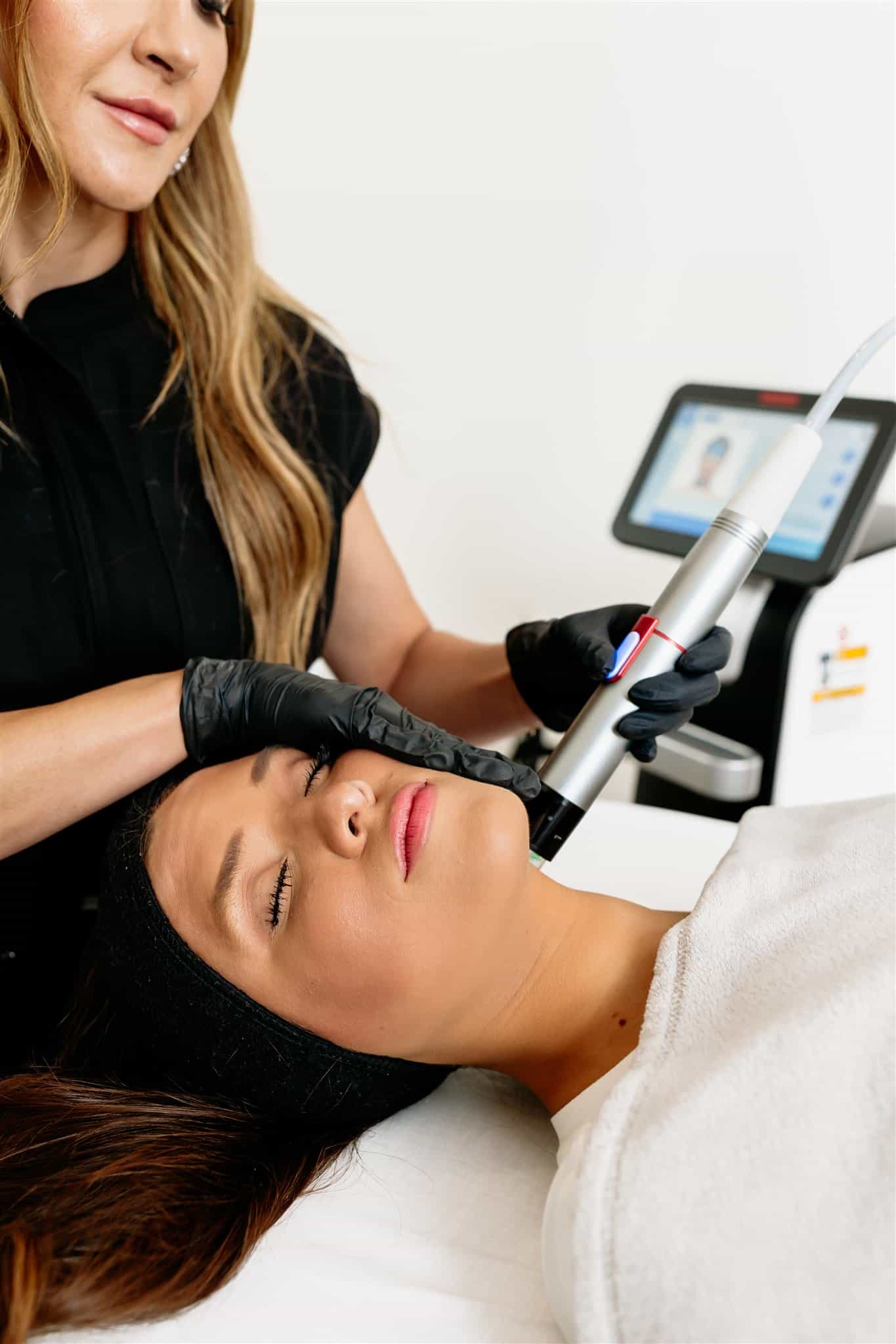 Radiofrequency Microneedling in Frisco | RF Microneedling
